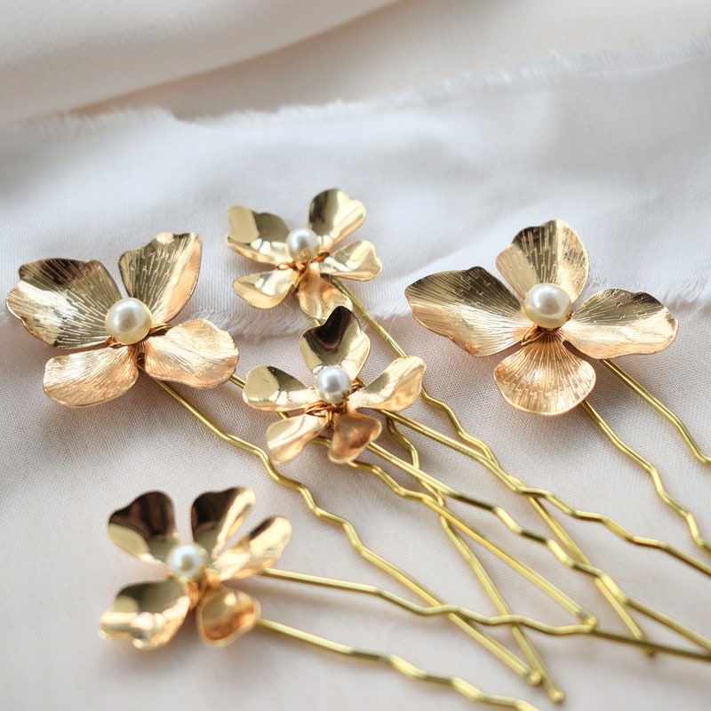 Gold Flower Hair Pin - Etsy