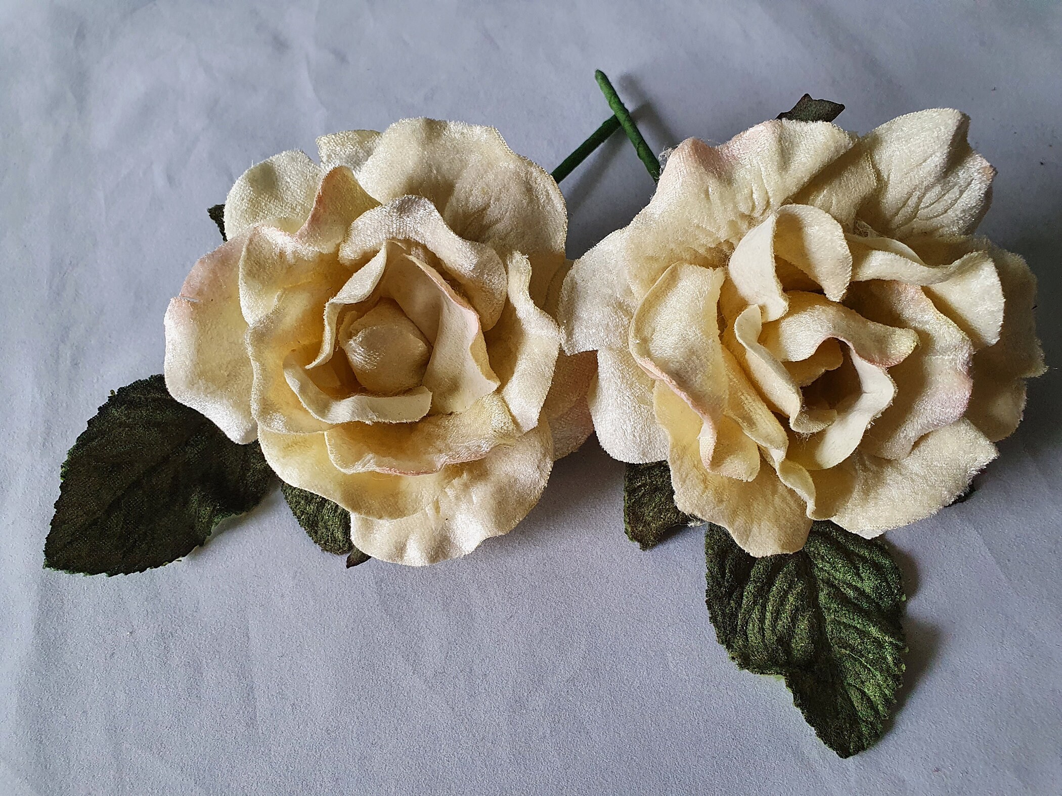 Large Velvet Roses. Velvet Flowers. Velvet Leaves. Millinery - Etsy