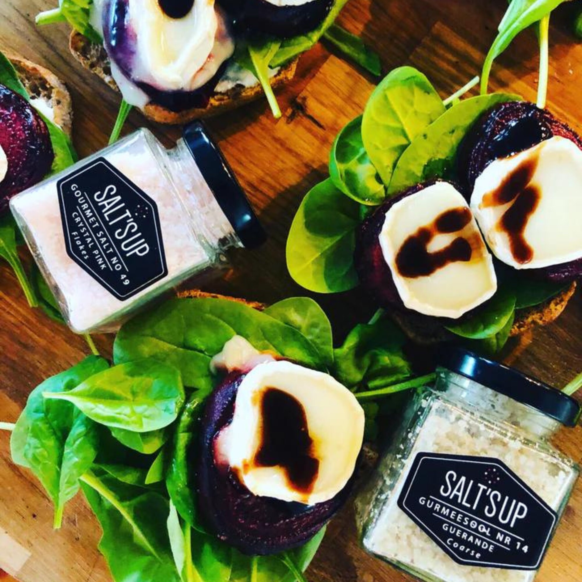 Crystal Pink Salt Flakes I Gourmet Salts | 50gr / 1.76oz Glass Jar ...