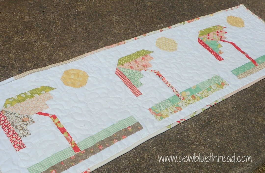 Sunny Shade Table Runner PDF Pattern - Etsy