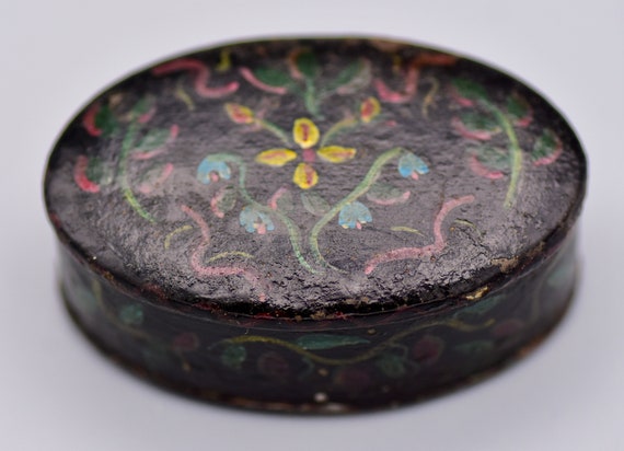 Vintage Hand painted folk art / Toleware | Etsy