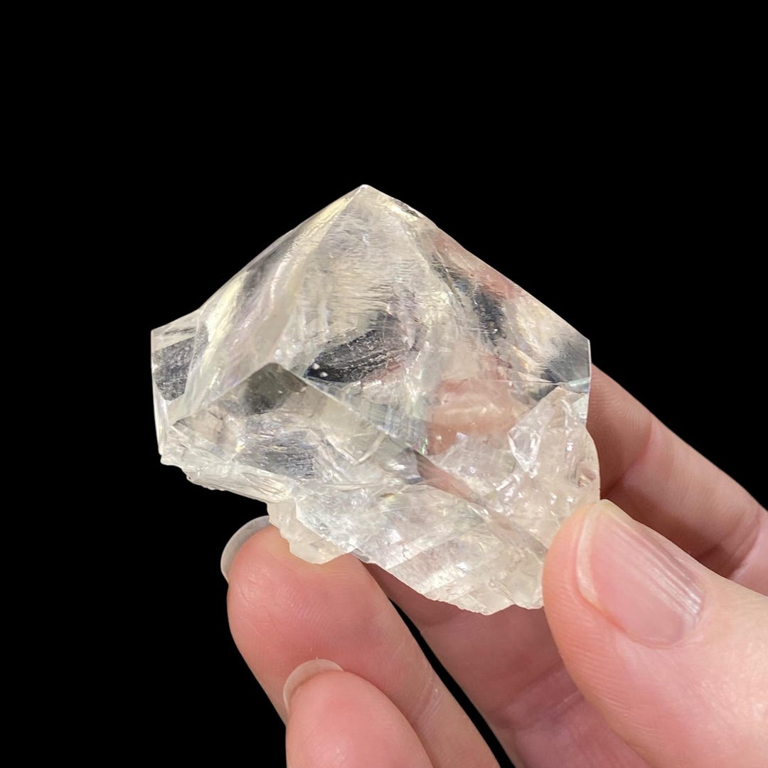 Golden Rhombic Calcite Cluster With Rainbows - Etsy