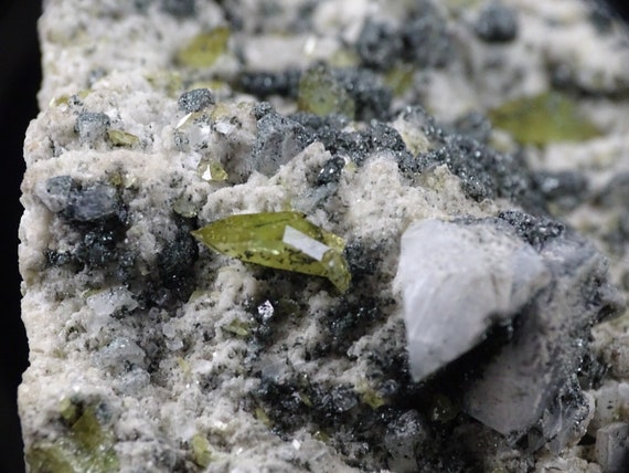 Titanite Sphene Crystals and Colusite on Matrix | Etsy