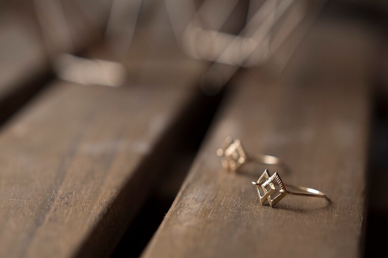 Minimalist Ring Geometric Ring Tiny Ring Gold Stacking - Etsy