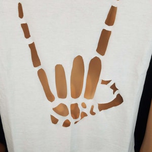 Rock on Skeleton Hand Cutout T Shirt / Rock Out Cut Out Tee - Etsy