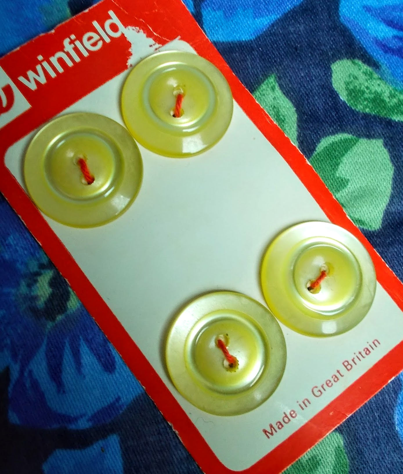 Vintage 'woolworth' Carded Plastic Buttons 1970s - Etsy UK