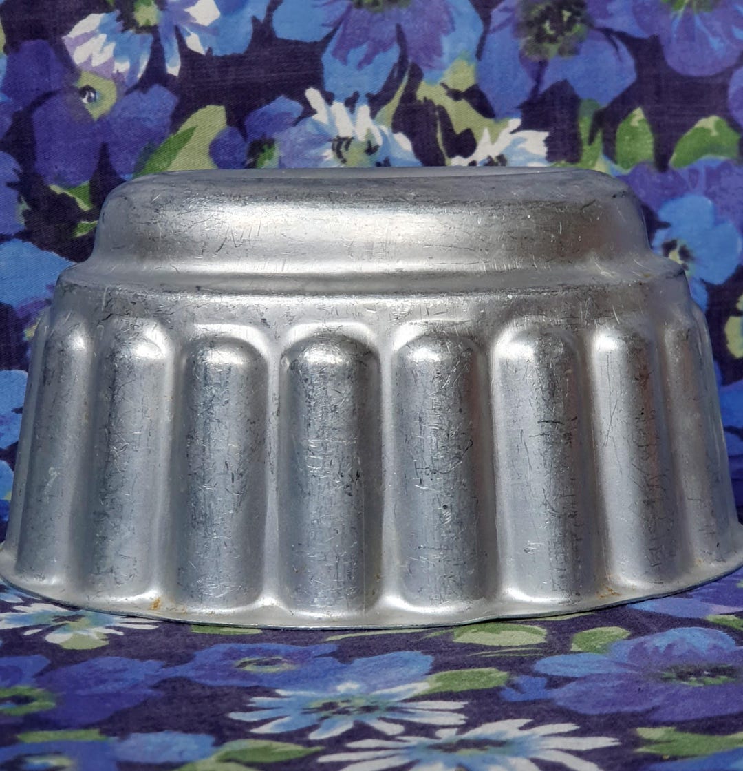 Vintage Metal Jelly Mould - 1960s/70s - Used - Etsy