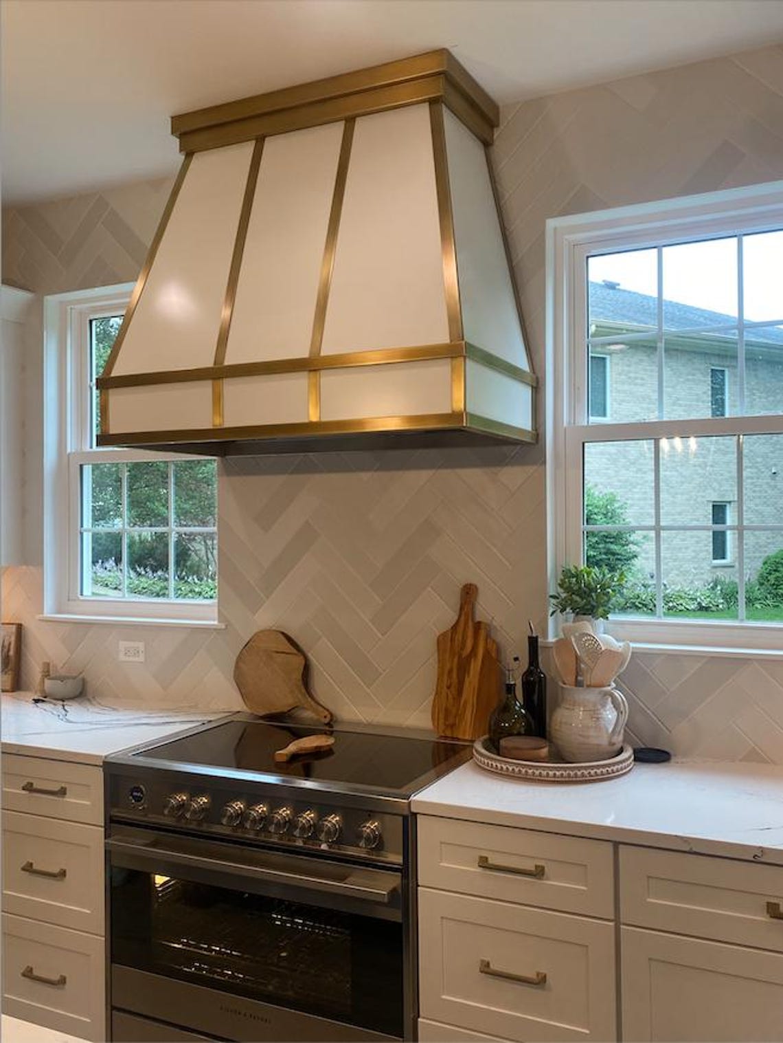 Custom Brass and Enamel Range Hood – Handcrafted in Chicago - Etsy