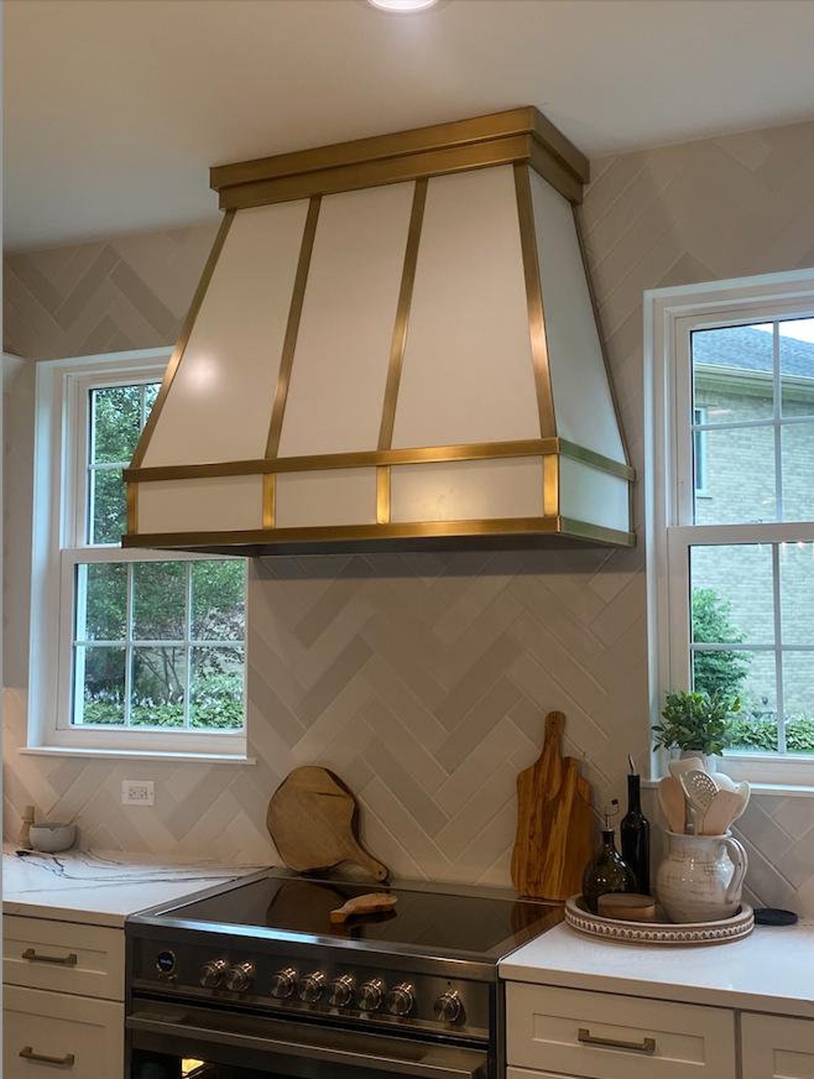 Custom Brass and Enamel Range Hood – Handcrafted in Chicago - Etsy
