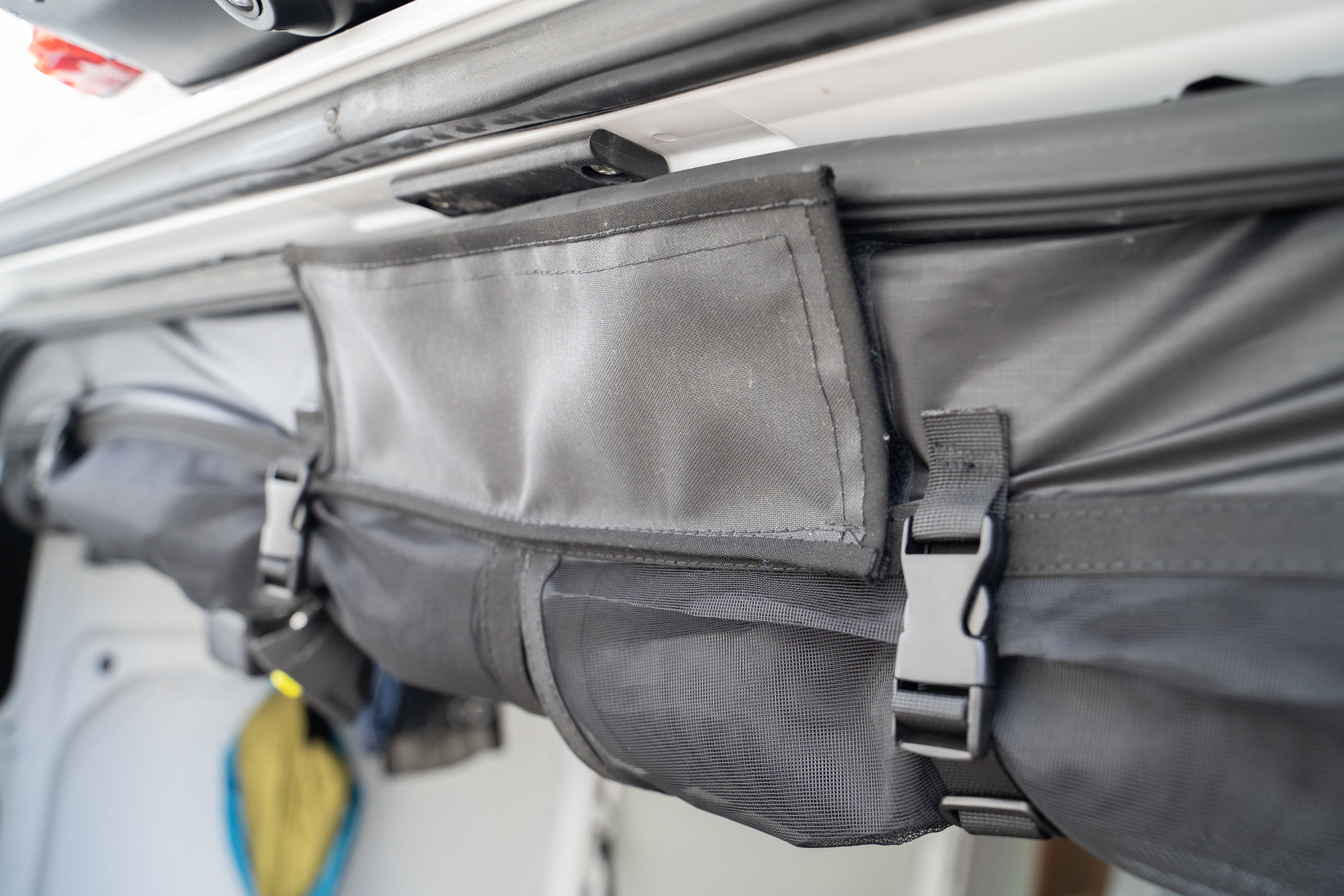 Promaster Van Screen Door for REAR High Roof Roll Up Magnet - Etsy.de