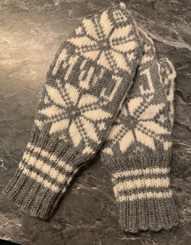 Personalized Selbu Mittens - Etsy