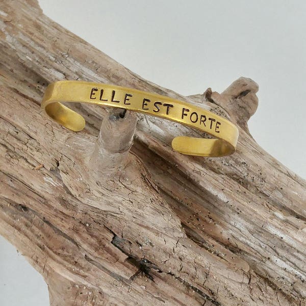 Elle Est Forte - Etsy