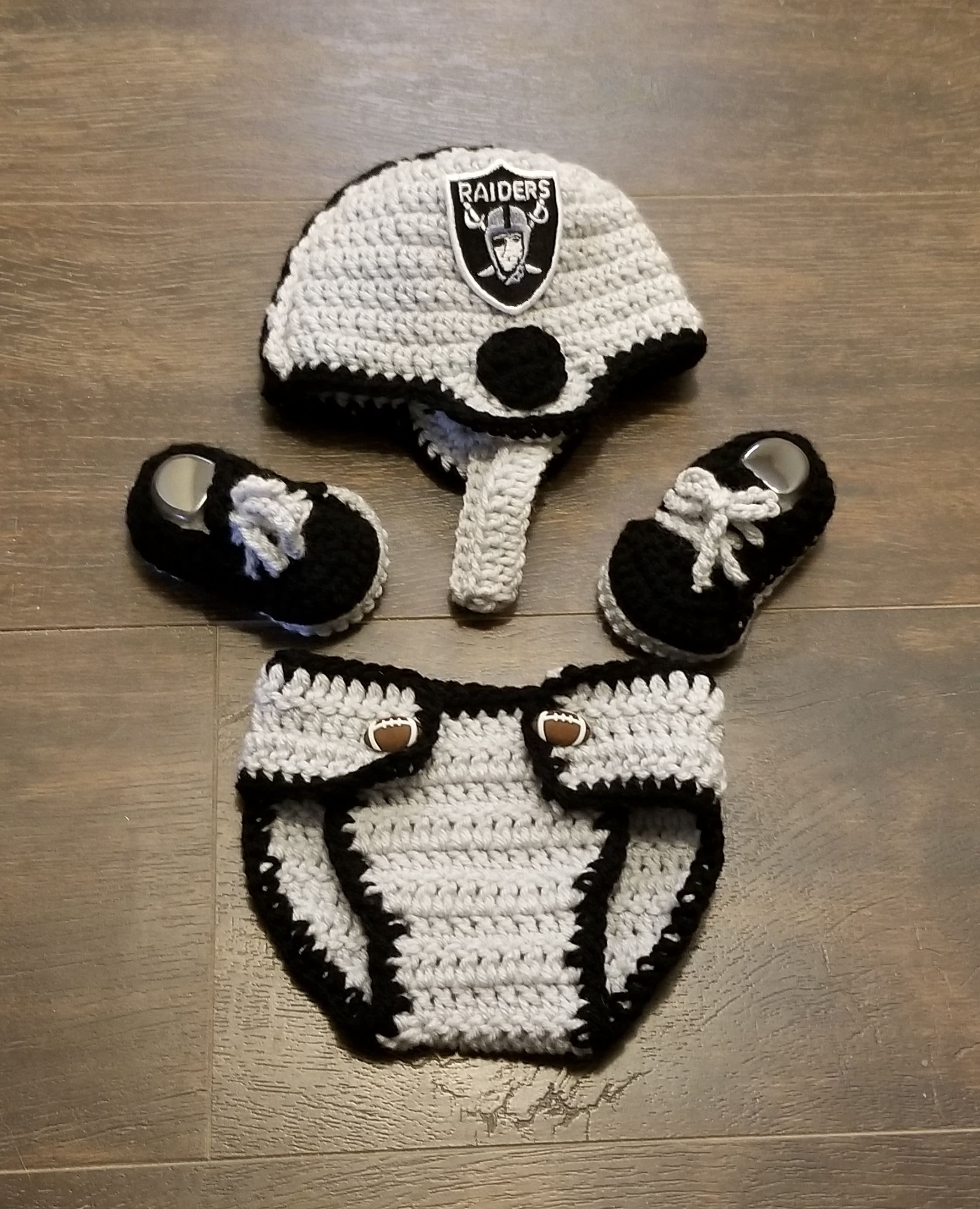 Raiders Inspired Crochet Football Outfit Photo Prop - Etsy UK