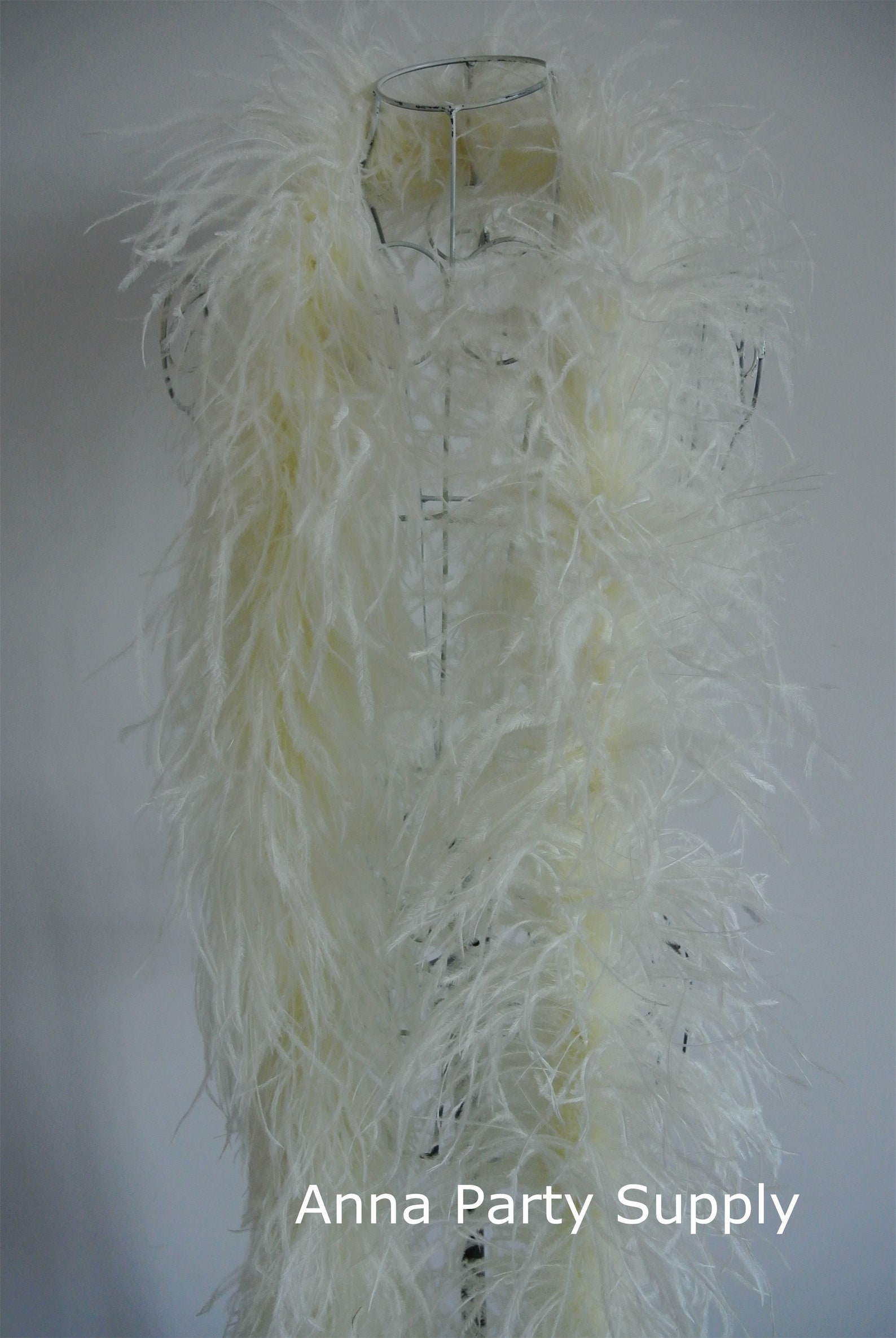 Ivory Cream Ostrich Feather Boa 5 Ply Thickness for Party Supply Decor ...