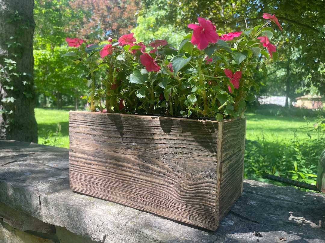 Barnwood Box/planter Box/farmhouse/rustic Wedding Centerpiece/handmade ...