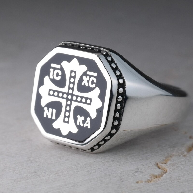 Conquering Fidget Ring - Etsy
