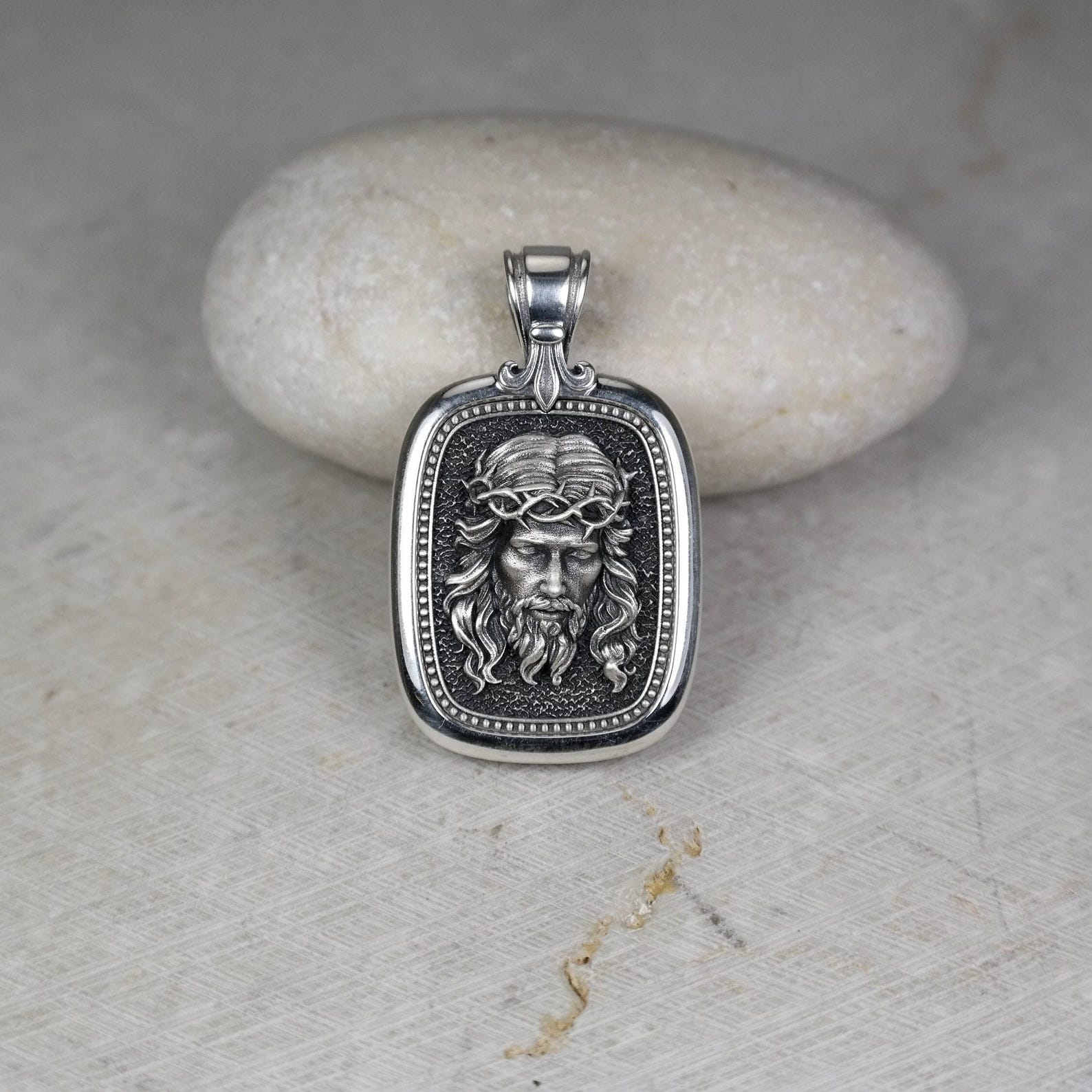 Jesus Christ Crown of Thorns Charm Necklace for Men, Sterling Silver ...