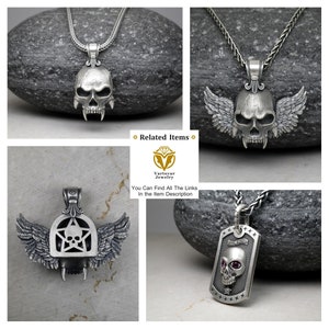 Round Vampire Skull Pendant With Fleur De Lis Bail, Gothic Style ...