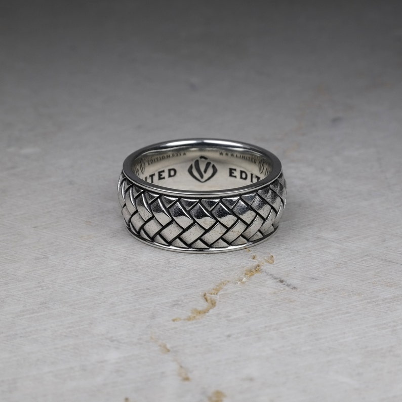 Knitted Pattern Design 4-rows Wedding Ring Men's - Etsy