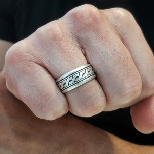 Geometric Pattern Wedding Rings Set, Chain Styled, Personalized Jewelry ...