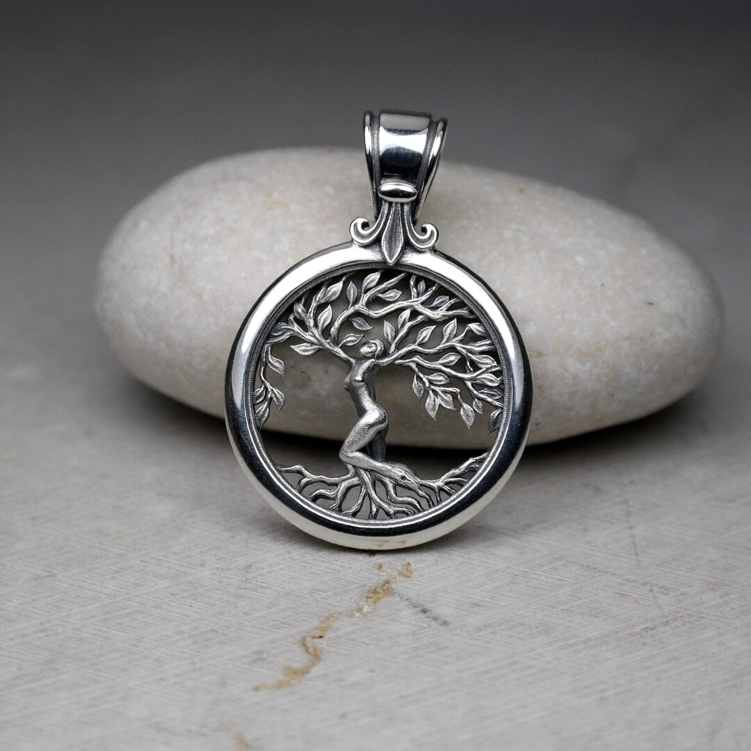 35 Mm Woman - Tree of Life Medallion, Family Tree Necklace, Round ...