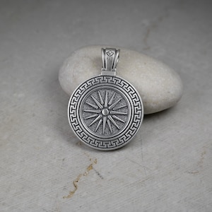 Hercules Round Pendant, Heracles Necklace With Braided Wheat Chain ...