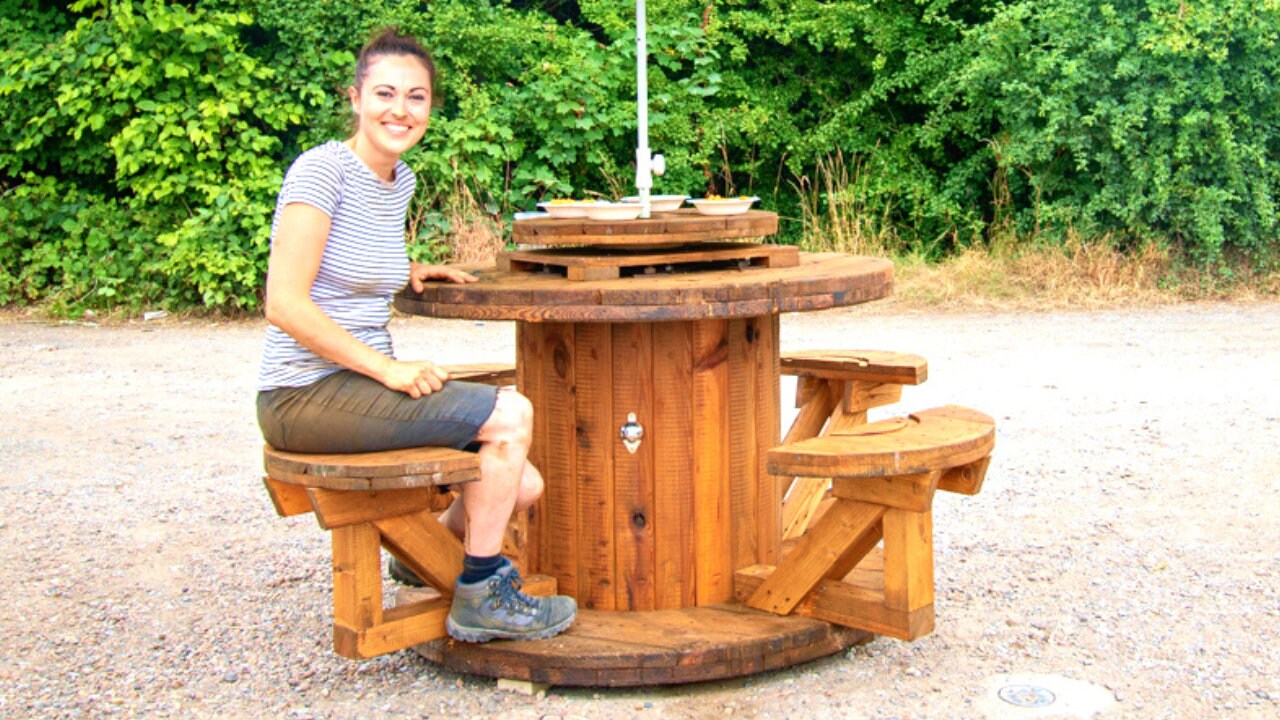 PLANS: Wooden Cable Reel Table Patio Set | Wire Spool | Drum | Round ...