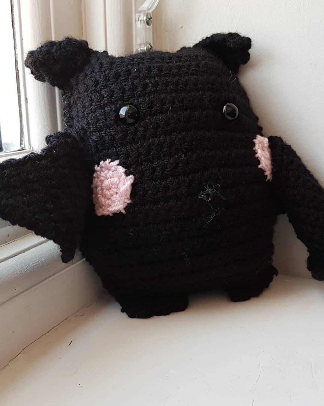 Bertie Bat - Etsy