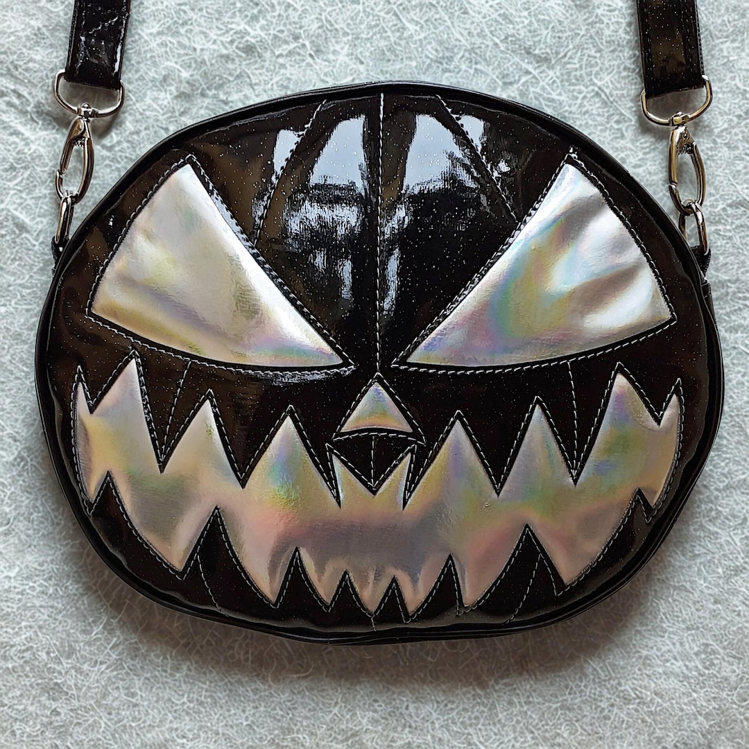 Jack O'lantern Dark Pumpkin Round Bag Spooky Halloween Handmade Nara ...