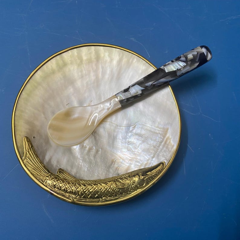 11cm Mother-of-pearl Fish Border Plate With Beluga Sturgeon Gold Copper ...