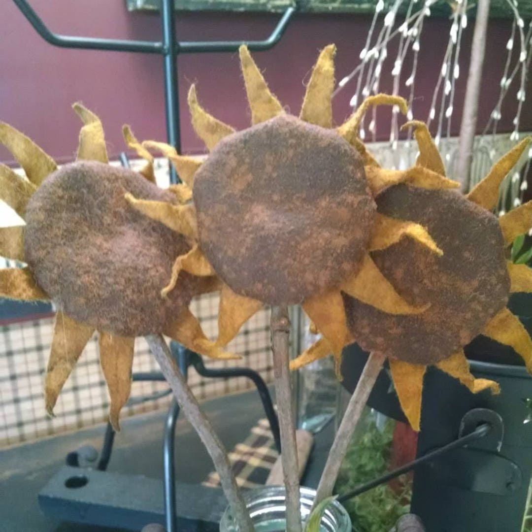 Primitive Sunflower Made of Wool Felt Grunged With Cinn ,on a Stick 14 ...