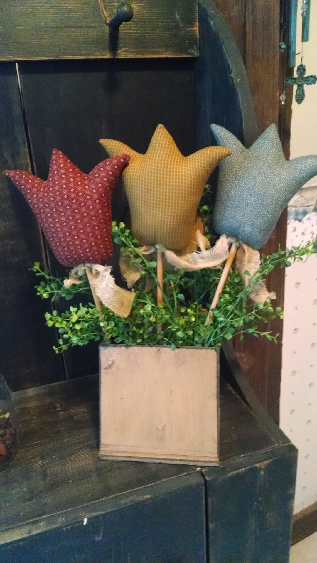 Primitive Handmade Tulip Please Select Your Color - Etsy
