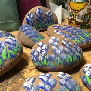 Hand Painted Texas Bluebonnet Wild Flower State Flower River Rock Paper ...