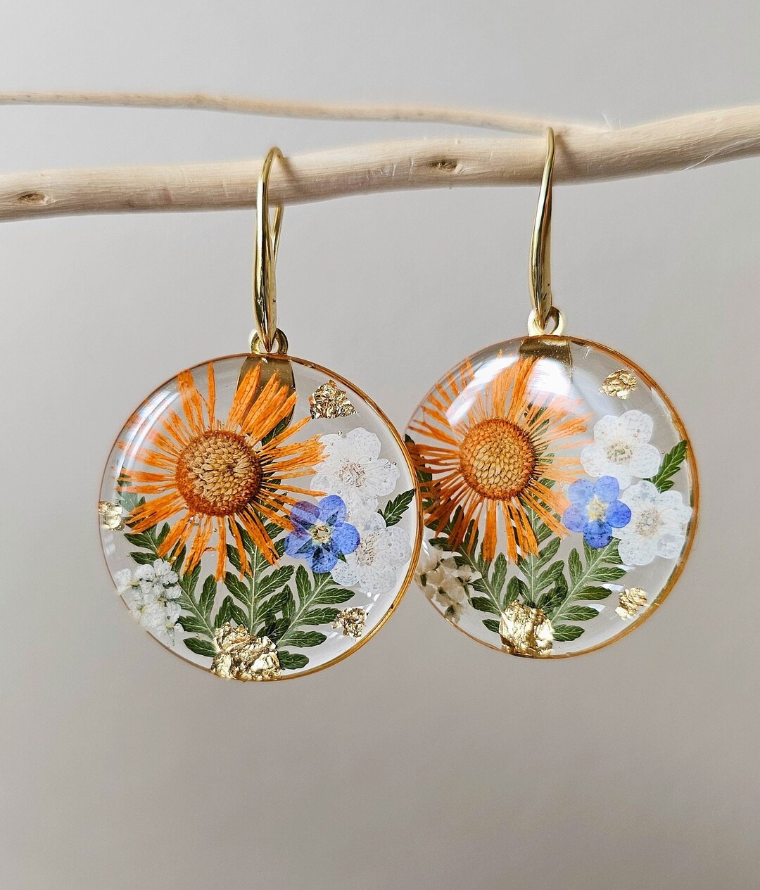 Handmade Dry Pressed Flower Resin Earrings, Gold Oval Dangle Jewelry ...