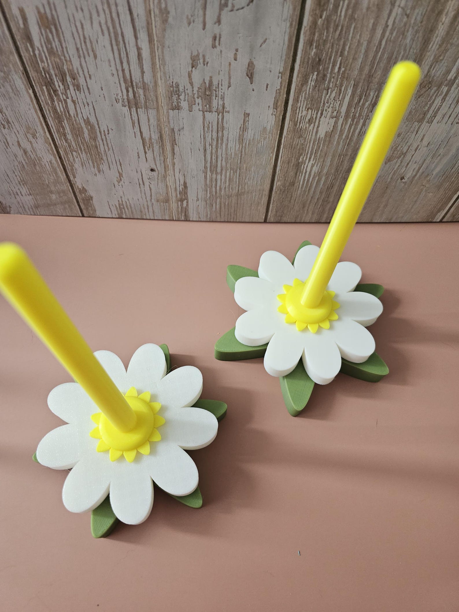 The Glide Spinner Daisy Flower – Crochet/knitting Yarn Spinner| Yarn ...