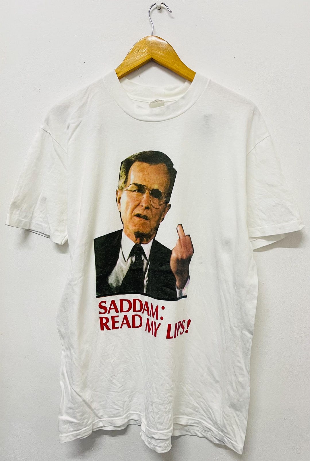 Vintage 80s Saddam : Read My Lips! T-shirt / Artwork / Rare / Pop Art ...