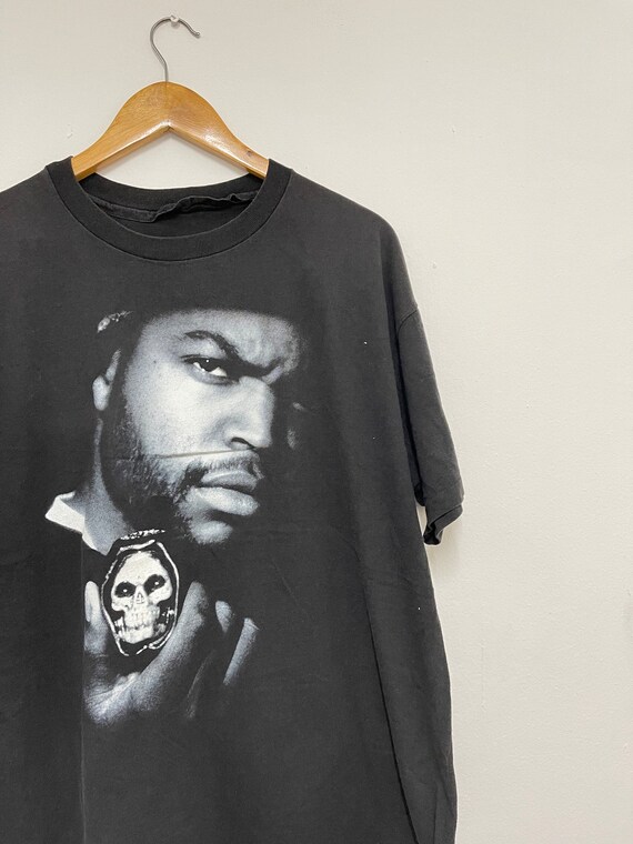 Vintage 90s Ice Cube “The Predator 1992 Rap T-Shirt /… - Gem