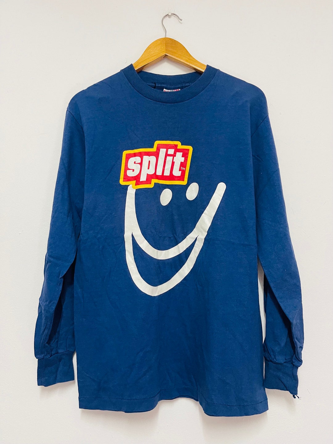 Vintage 90s Split Skateboarding : Smiley T-shirt / Modern Streetwear ...