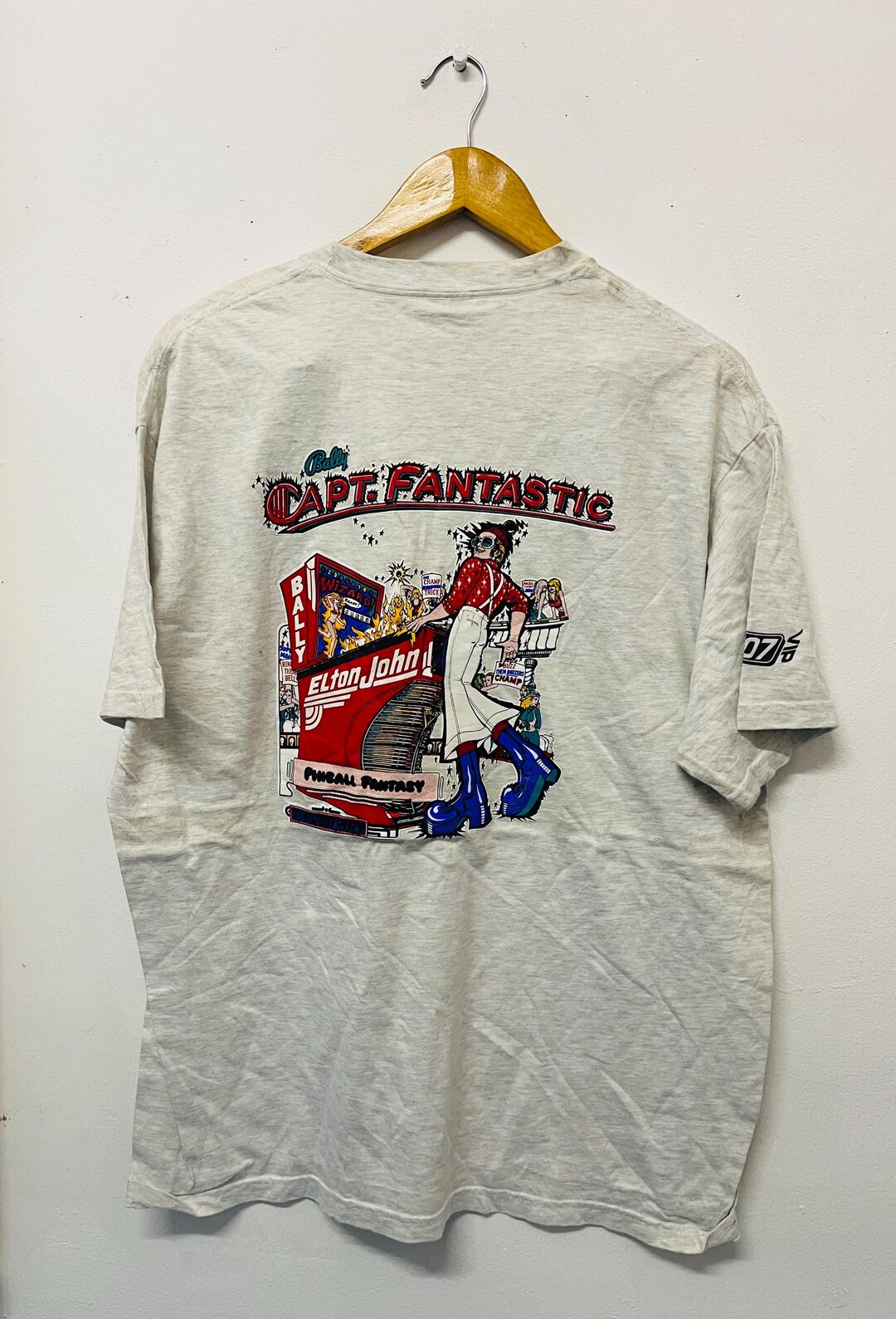 Vintage Y2K Elton John : Capt Fantastic Pin Ball by Bally T-shirt ...