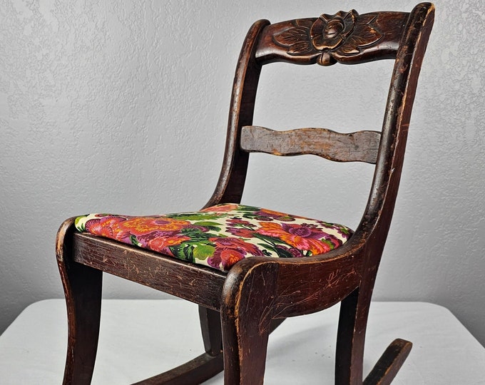 Vintage CHILDS ROCKING CHAIR 1940s Duncan Phyfe Rose Back Chair - Etsy