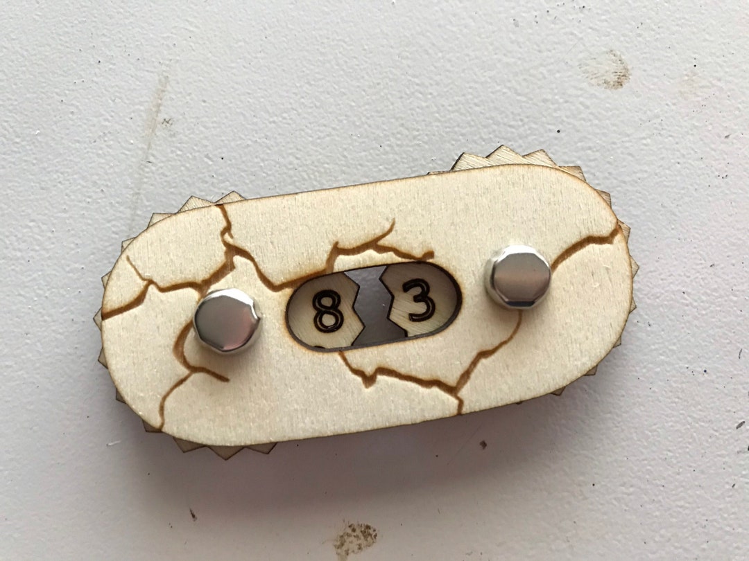 Laser Engraved Wooden Spiky Dial Life Counter for Magic: the Gathering ...