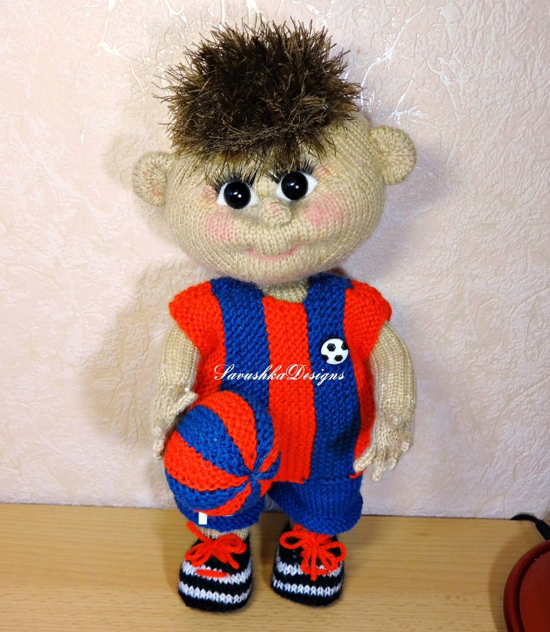 Knitted Doll Soccer Player -toy Knitting Pattern - Football Players ...