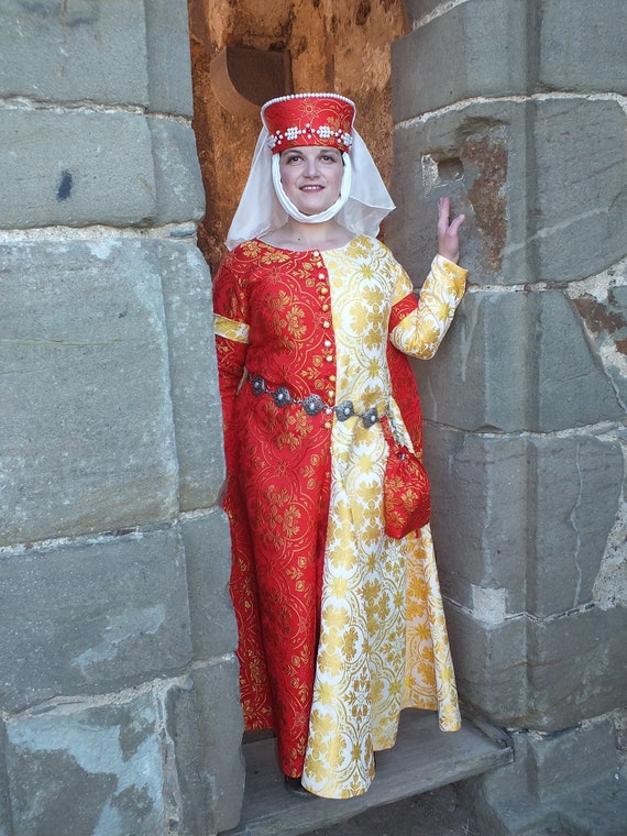 Medieval Ladies Hats
