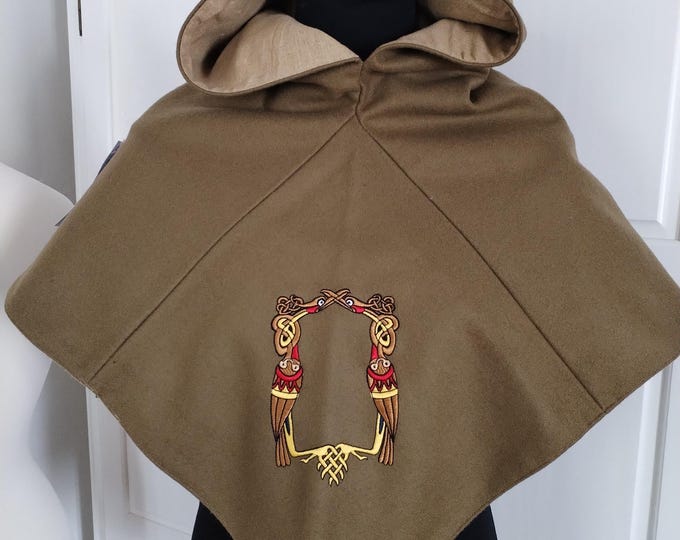 Custom Embroidered Medieval Hood MADE TO ORDER - Etsy Canada