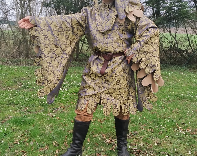 Medieval Houpelande for Men Medieval Coat Medieval Brocade - Etsy