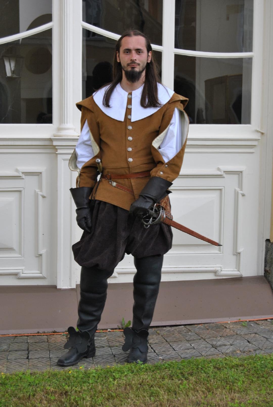 Men Historical Costume, Baroque Men Costum, 17th Century Costume ...