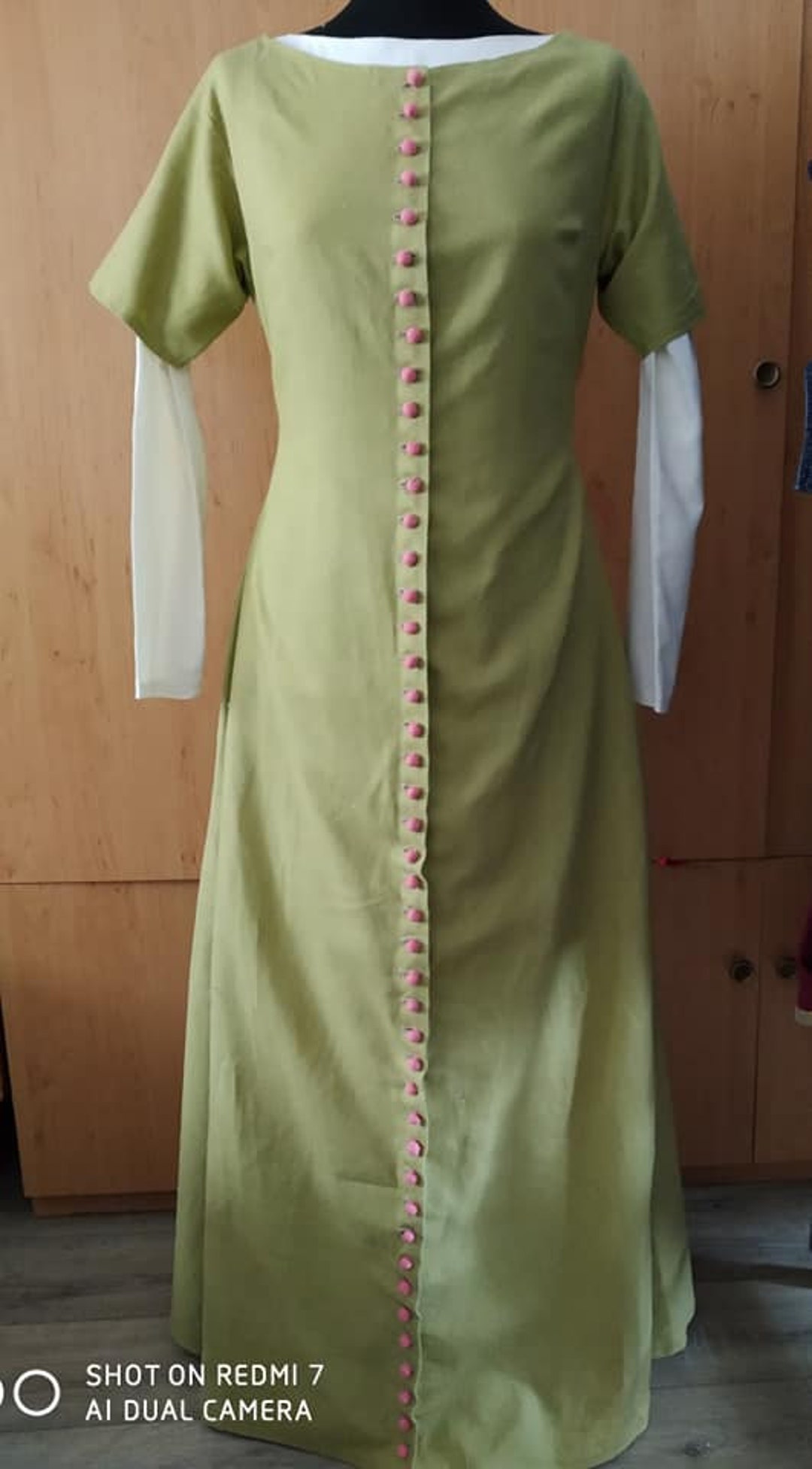 Medieval Woman Dress, Linen Under Dress, Handmade Buttons, Historical ...