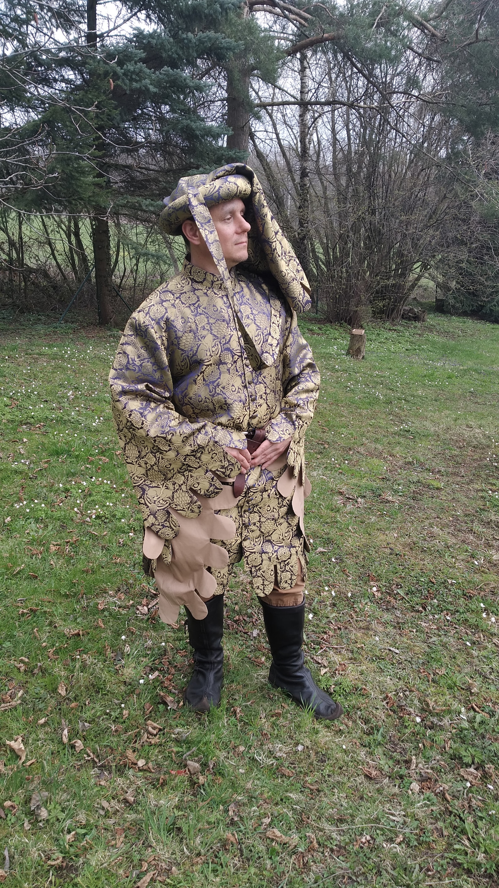 Medieval houpelande for men medieval coat medieval brocade | Etsy