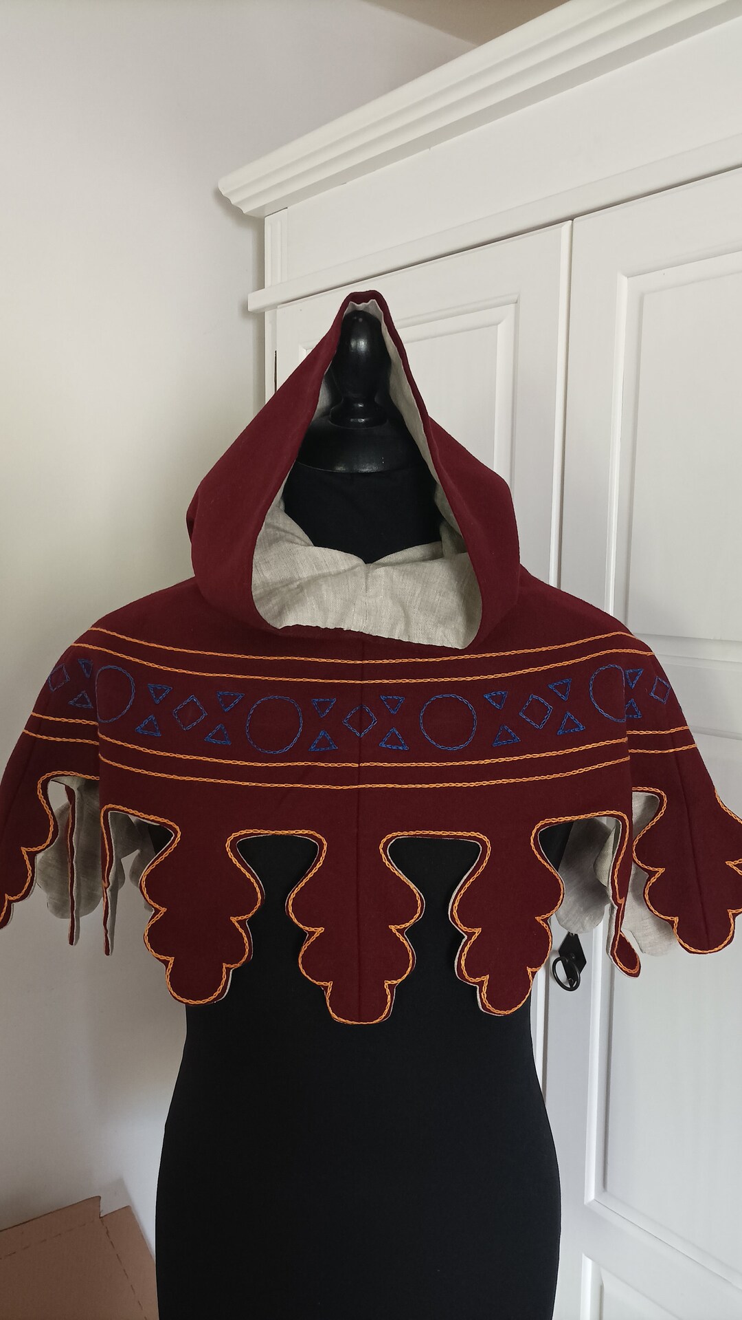 Dark Red Woolen Medieval Hood for Men and Woman With Hand Embroidery - Etsy