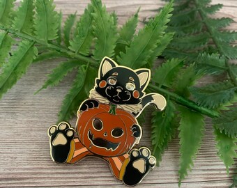 Black Cat Enamel Pin Vintage Halloween - Etsy